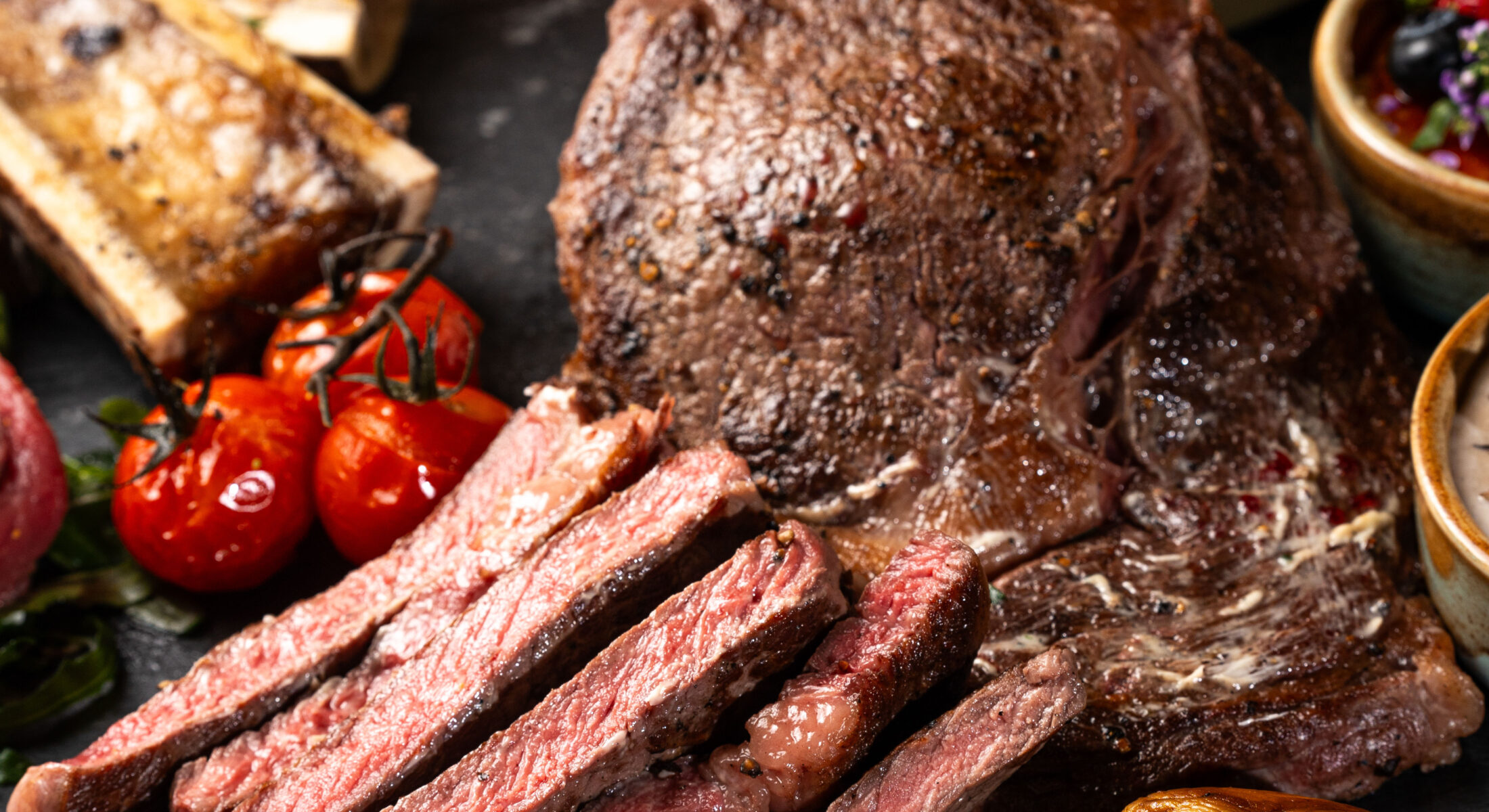 Winestone Restaurant Singapore | Mercure Singapore on Stevens