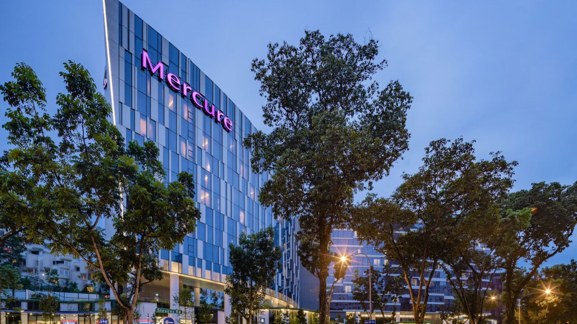 Singapore Staycation Hotel | Mercure Singapore on Stevens | Singapore ...