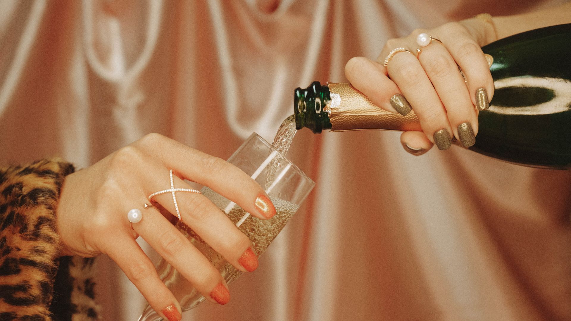 Winestone Restaurant Singapore | Mercure Singapore on Stevens